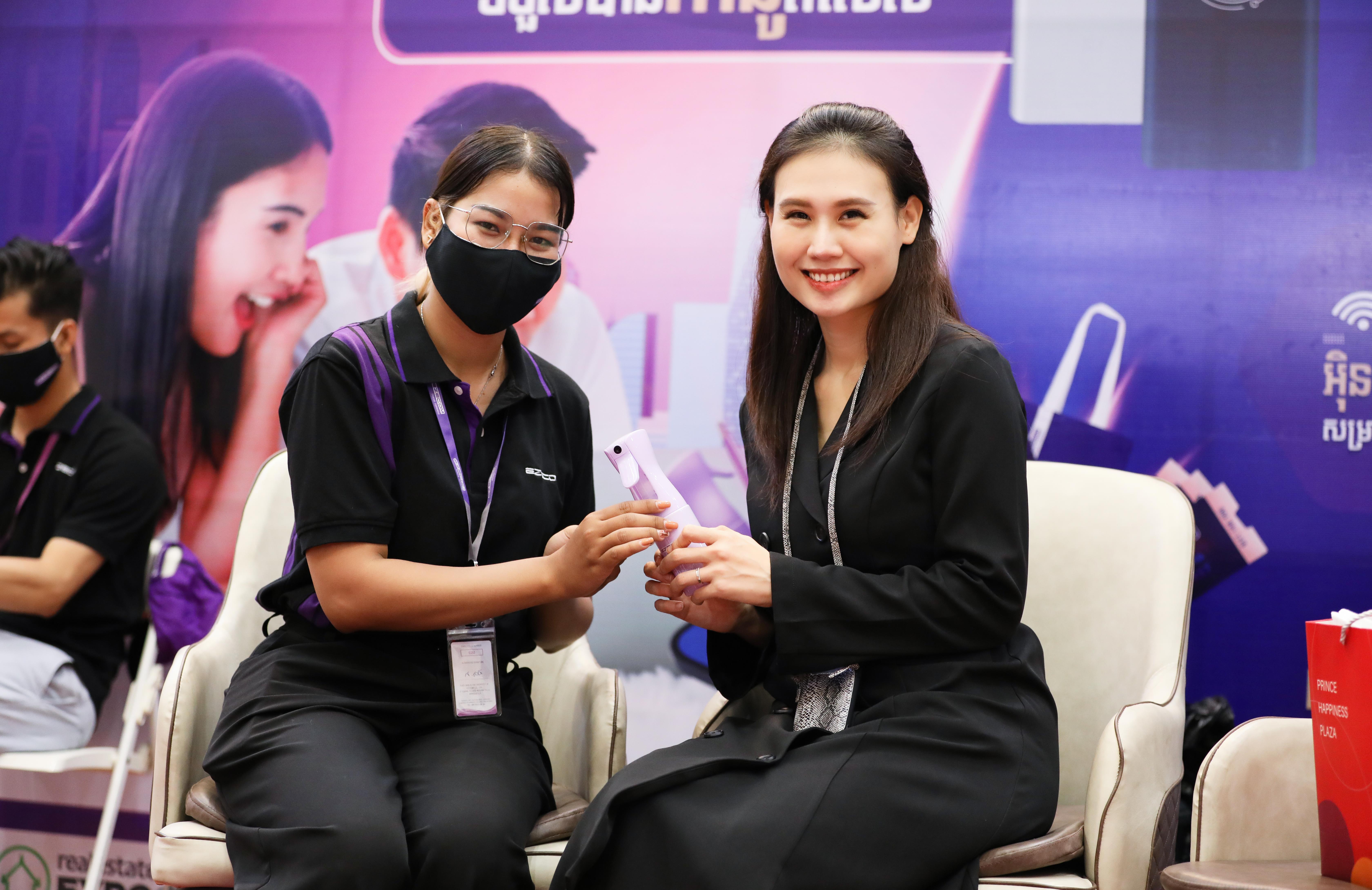 ក្រុមហ៊ុន Ezecom ផ្តល់អ៉ិនធឺណិតឲ្យប្រើប្រាស់ដោយសេរី ក្នុងកម្មវិធី ...