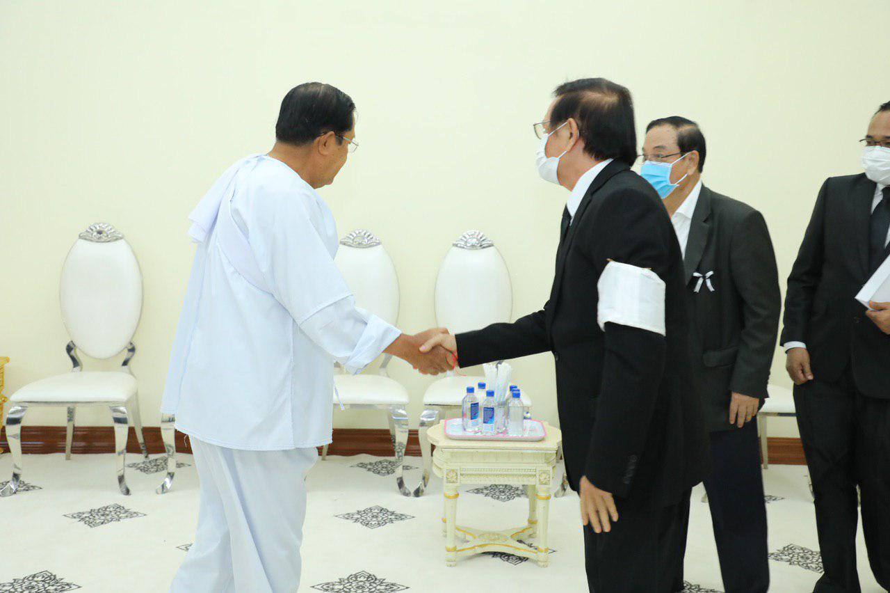 TOP NEWS: Kem Sokha Pays Respect to PM Hun Sen’s Mother-in-law