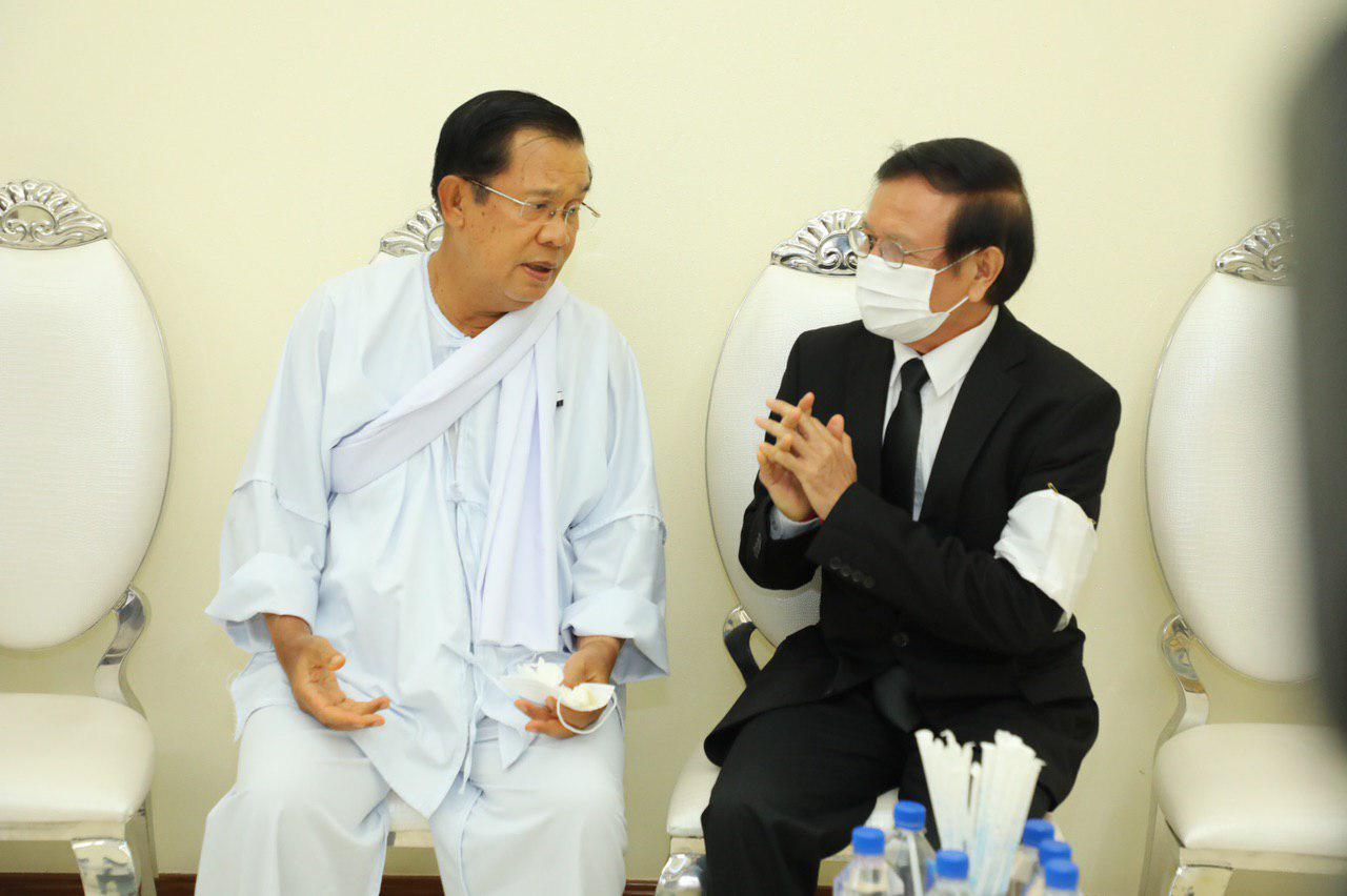 TOP NEWS: Kem Sokha Pays Respect to PM Hun Sen’s Mother-in-law
