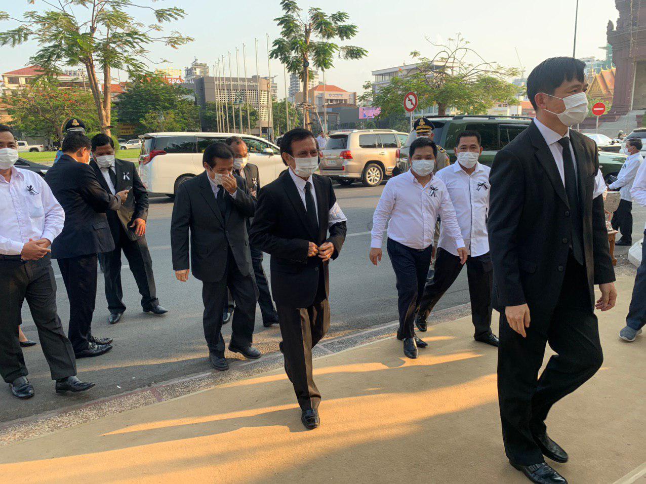 TOP NEWS: Kem Sokha Meets Hun Sen at the Funeral of PM's Mother-in-law