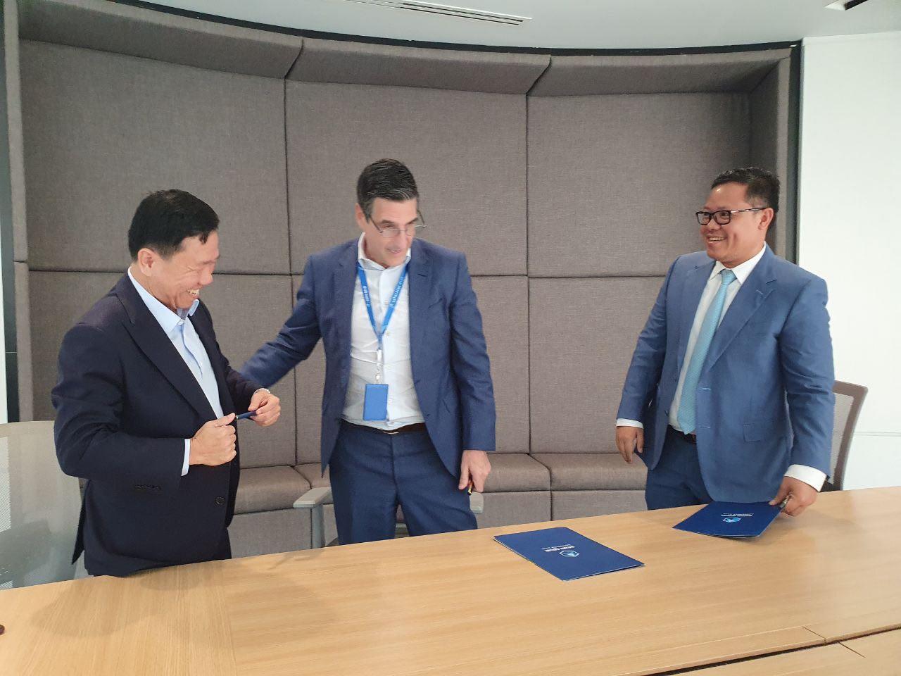 ធនាគារស្ថាបនា, ប្រៃសណីយ៍កម្ពុជា និងក្រុមហ៊ុន KESS Innovation Plc ...